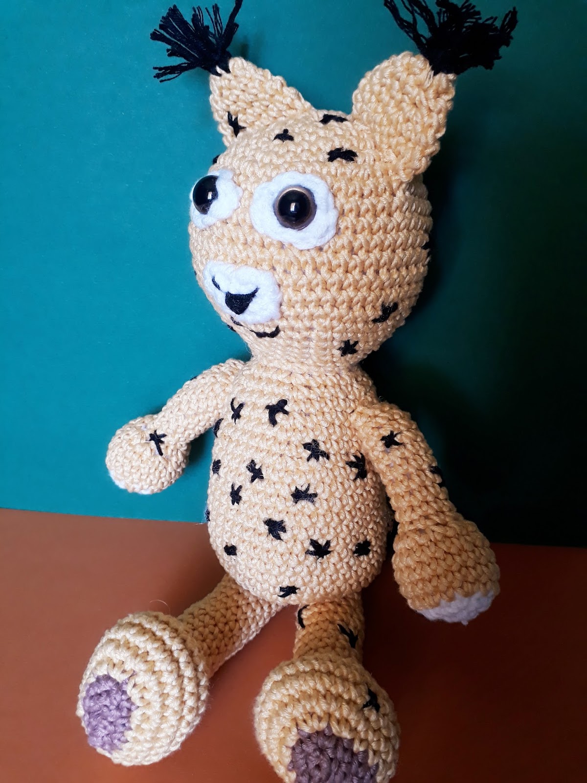 Crochet Adorable Lynx — DIY Instructions